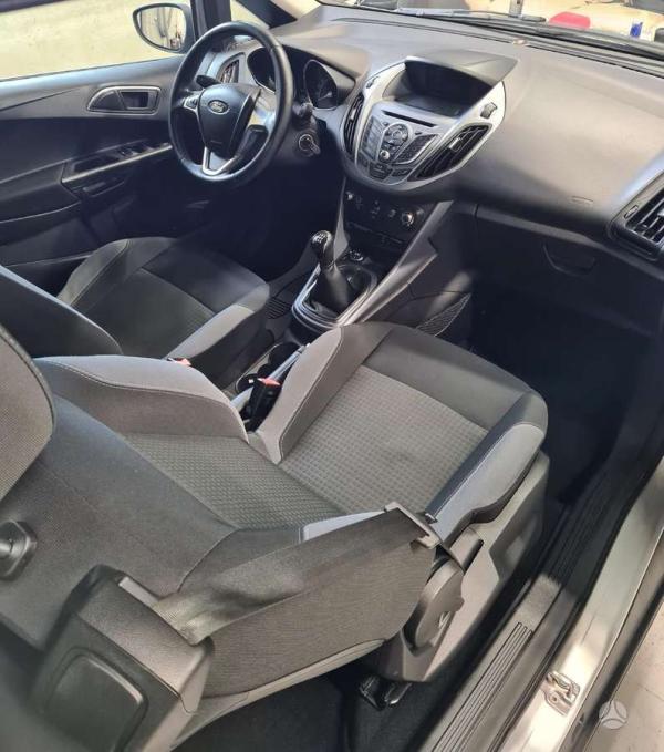 Grey Ford B-Max 2015 in Taurage, with an engine capacity of 1.00 L and mileage of 118 thousand km for 4200 €, photo 11 on AUTOMOTO.COM.LV