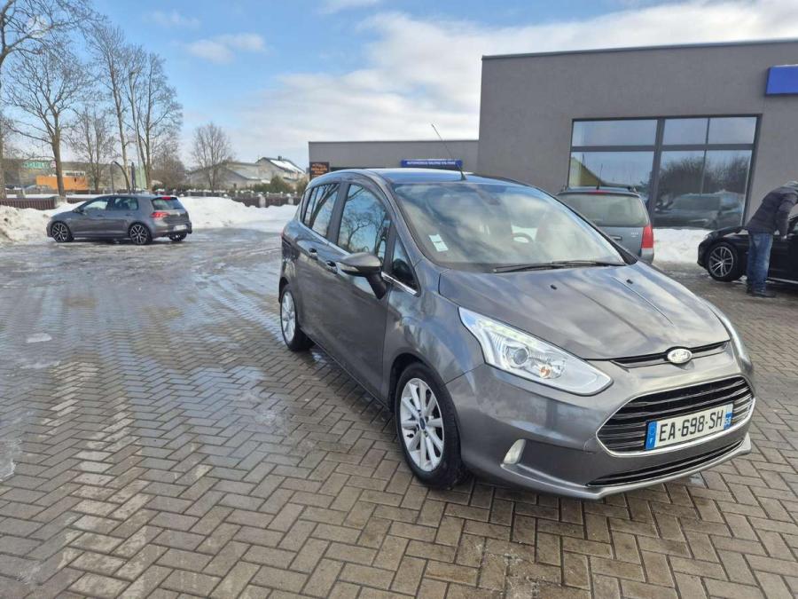 Grey Ford B-Max 2016 in Taurage, with an engine capacity of 1.00 L and mileage of 160 thousand km for 4200 €, photo 2 on AUTOMOTO.COM.LV