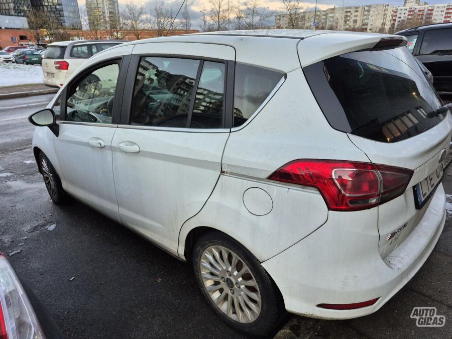 Ford B-Max 2014 Viļņa, ar dzinēja tilpumu 1.60 L un nobraukumu 230 tūkst. km par 2700 €, foto 5 vietnē AUTOMOTO.COM.LV