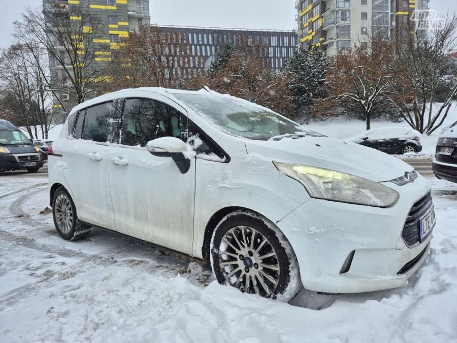 Ford B-Max 2015 in Vilnius, with an engine capacity of 1.60 L and mileage of 214 thousand km for 2650 €, photo 1 on AUTOMOTO.COM.LV