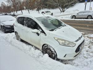 Ford B-Max 2015 in Vilnius, with an engine capacity of 1.60 L and mileage of 214 thousand km for 2650 €, photo 3 on AUTOMOTO.COM.LV