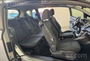 Ford B-Max 2015 Ogre, ar dzinēja tilpumu 1.20 L un nobraukumu 135 tūkst. km par 5995 €, foto 12 vietnē AUTOMOTO.COM.LV