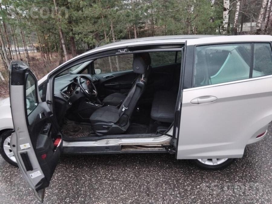 Ford B-Max 2013 in Riga, with an engine capacity of 1.60 L and mileage of 220 thousand km for 4700 €, photo 9 on AUTOMOTO.COM.LV