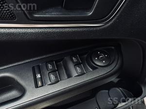 Ford B-Max 2013 in Cesis, with an engine capacity of 1.00 L and mileage of 0 thousand km for 3500 €, photo 21 on AUTOMOTO.COM.LV