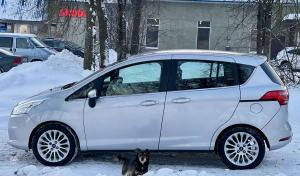 Ford B-Max 2014 in Raseiniai, with an engine capacity of 1.60 L and mileage of 153 thousand km for 2499 €, photo 4 on AUTOMOTO.COM.LV