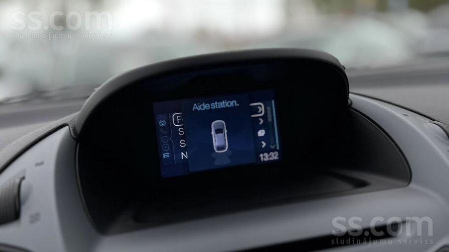 Ford B-Max 2014 Jelgava, ar dzinēja tilpumu 1.50 L un nobraukumu 179 tūkst. km par 4990 €, foto 16 vietnē AUTOMOTO.COM.LV