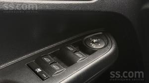 Ford B-Max 2014 Jelgava, ar dzinēja tilpumu 1.50 L un nobraukumu 179 tūkst. km par 4990 €, foto 22 vietnē AUTOMOTO.COM.LV
