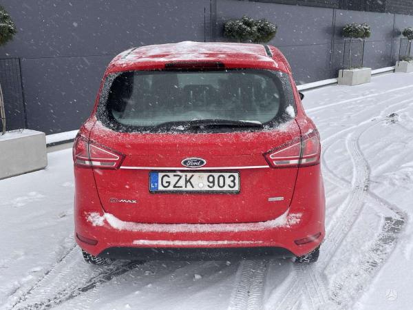 Red Ford B-Max 2013 in Siauliai, with an engine capacity of 1.00 L and mileage of 216 thousand km for 3499 €, photo 7 on AUTOMOTO.COM.LV