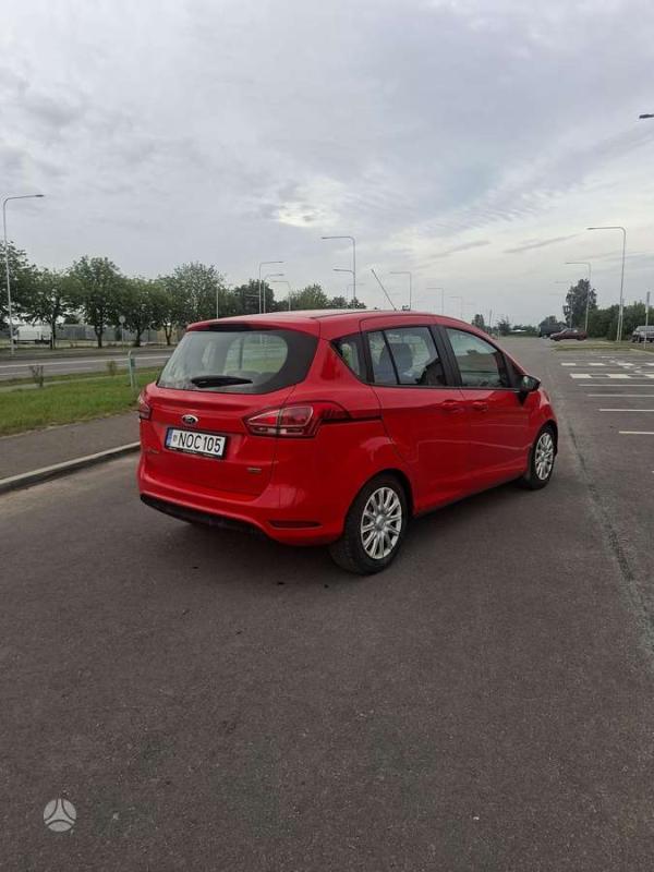 Sarkans Ford B-Max 2013 Šauļi, ar dzinēja tilpumu 1.50 L un nobraukumu 170 tūkst. km par 2500 €, foto 3 vietnē AUTOMOTO.COM.LV