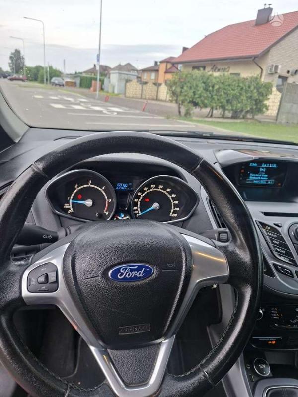 Sarkans Ford B-Max 2013 Šauļi, ar dzinēja tilpumu 1.50 L un nobraukumu 170 tūkst. km par 2500 €, foto 8 vietnē AUTOMOTO.COM.LV