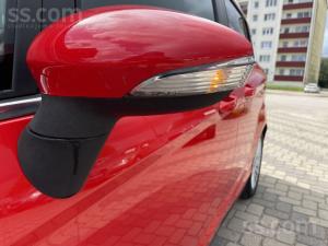 Sarkans Ford B-Max 2013 Talsi, ar dzinēja tilpumu 1.60 L un nobraukumu 198 tūkst. km par 4300 €, foto 26 vietnē AUTOMOTO.COM.LV