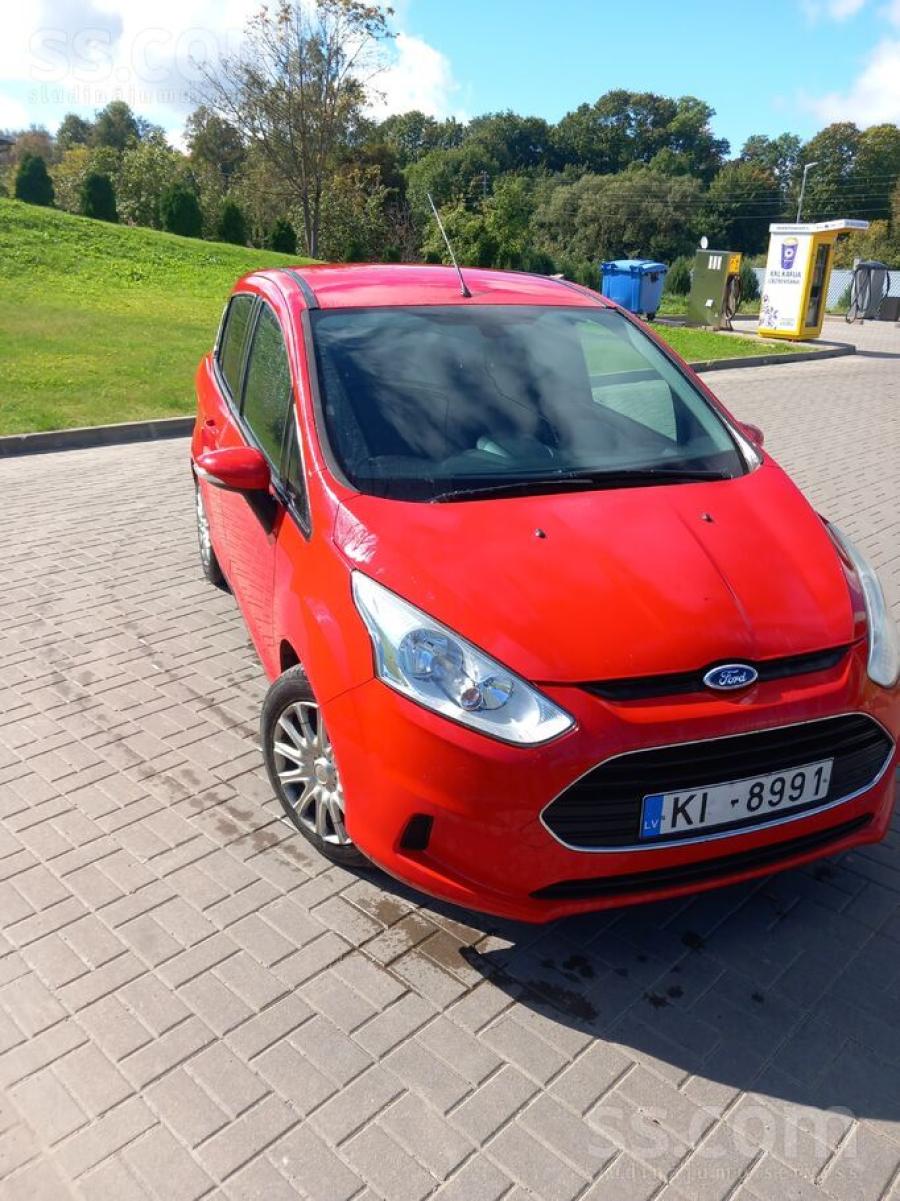 Red Ford B-Max 2015 in Rezekne, with an engine capacity of 1.50 L and mileage of 160 thousand km for 4750 €, photo 5 on AUTOMOTO.COM.LV