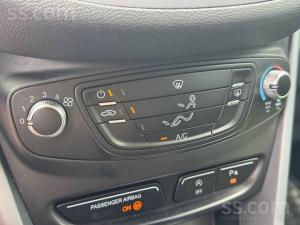 Sarkans Ford B-Max 2016 Rīga, ar dzinēja tilpumu 1.00 L un nobraukumu 154 tūkst. km par 4500 €, foto 25 vietnē AUTOMOTO.COM.LV