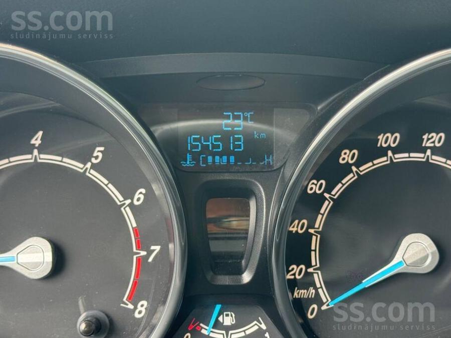 Sarkans Ford B-Max 2016 Rīga, ar dzinēja tilpumu 1.00 L un nobraukumu 154 tūkst. km par 4500 €, foto 26 vietnē AUTOMOTO.COM.LV