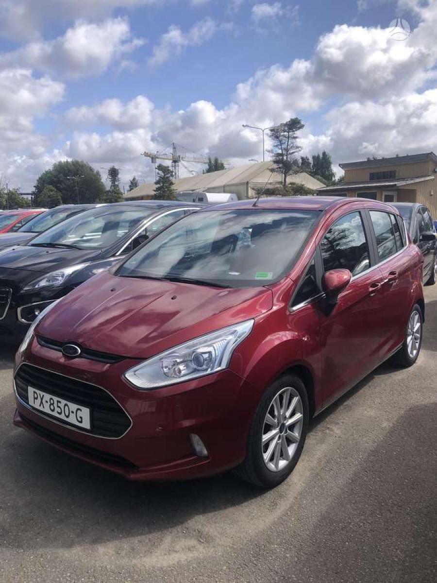 Red Ford B-Max 2017 in Klaipeda, with an engine capacity of 1.00 L and mileage of 137 thousand km for 5950 €, photo 1 on AUTOMOTO.COM.LV