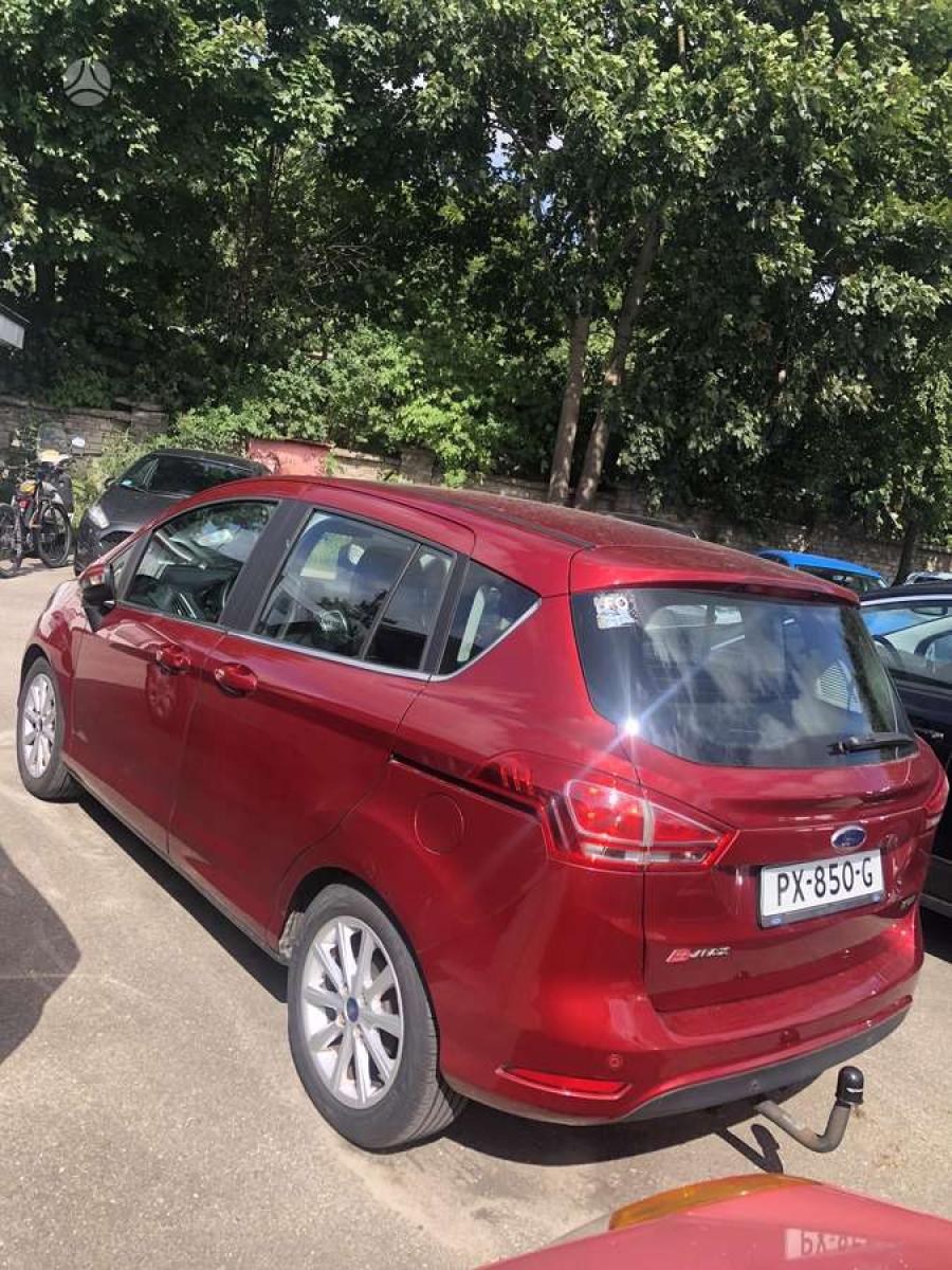 Red Ford B-Max 2017 in Klaipeda, with an engine capacity of 1.00 L and mileage of 137 thousand km for 5950 €, photo 5 on AUTOMOTO.COM.LV