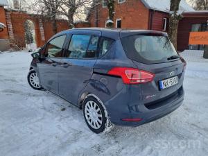 Violet Ford B-Max 2013 in Ogre, with an engine capacity of 1.50 L and mileage of 0 thousand km for 4800 €, photo 5 on AUTOMOTO.COM.LV