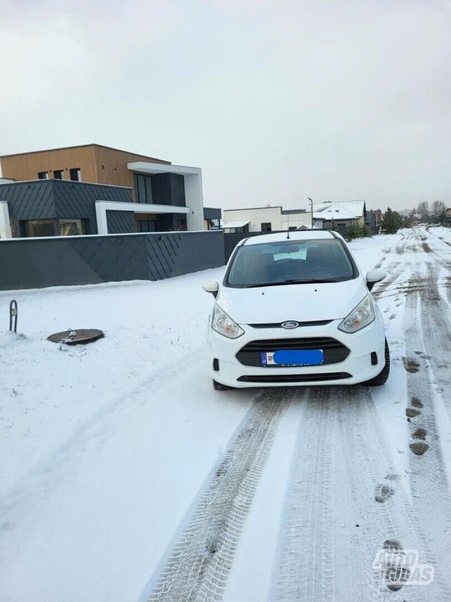 White Ford B-Max 2013 in Panevezys, with an engine capacity of 1.00 L and mileage of 223 thousand km for 3100 €, photo 1 on AUTOMOTO.COM.LV