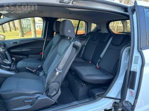 White Ford B-Max 2014 in Riga, with an engine capacity of 1.60 L and mileage of 0 thousand km for 3850 €, photo 11 on AUTOMOTO.COM.LV