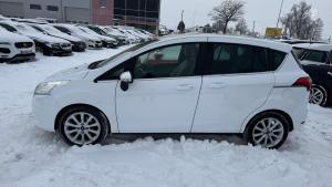 White Ford B-Max 2017 in Taurage, with an engine capacity of 1.00 L and mileage of 130 thousand km for 4700 €, photo 3 on AUTOMOTO.COM.LV