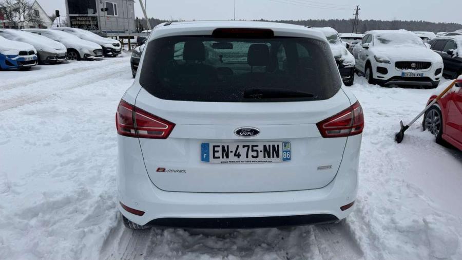 White Ford B-Max 2017 in Taurage, with an engine capacity of 1.00 L and mileage of 130 thousand km for 4700 €, photo 7 on AUTOMOTO.COM.LV