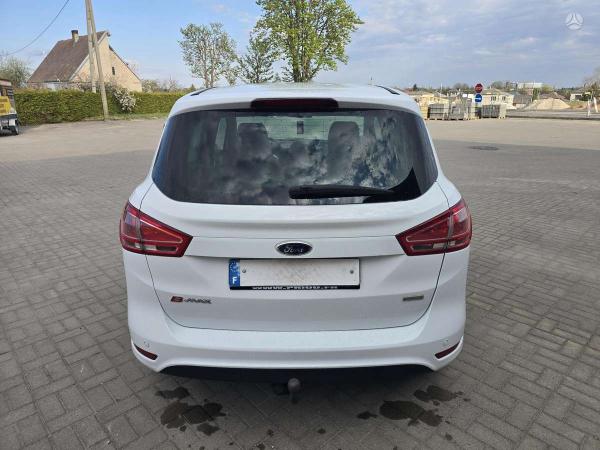 White Ford B-Max 2017 in Taurage, with an engine capacity of 1.00 L and mileage of 106 thousand km for 4200 €, photo 6 on AUTOMOTO.COM.LV