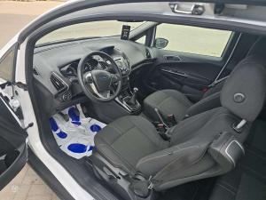 White Ford B-Max 2017 in Taurage, with an engine capacity of 1.00 L and mileage of 106 thousand km for 4200 €, photo 10 on AUTOMOTO.COM.LV