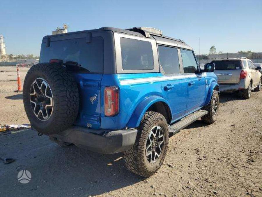 Blue Ford Bronco 2022 in Vilnius, with an engine capacity of 0.00 L and mileage of 104 thousand km for 19800 €, photo 3 on AUTOMOTO.COM.LV