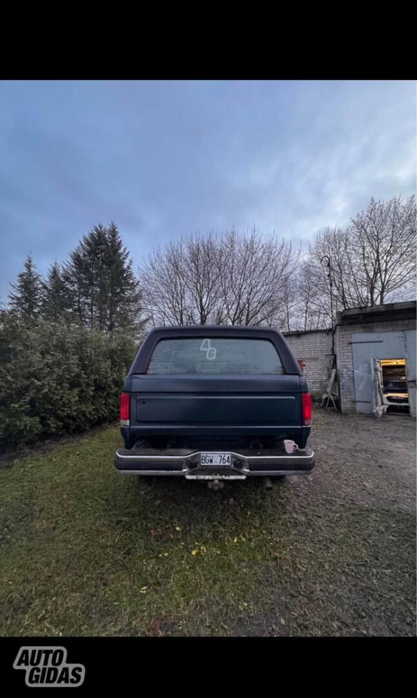 Ford Bronco 1987 Klaipėda, ar dzinēja tilpumu 5.00 L un nobraukumu 120 tūkst. km par 5900 €, foto 5 vietnē AUTOMOTO.COM.LV