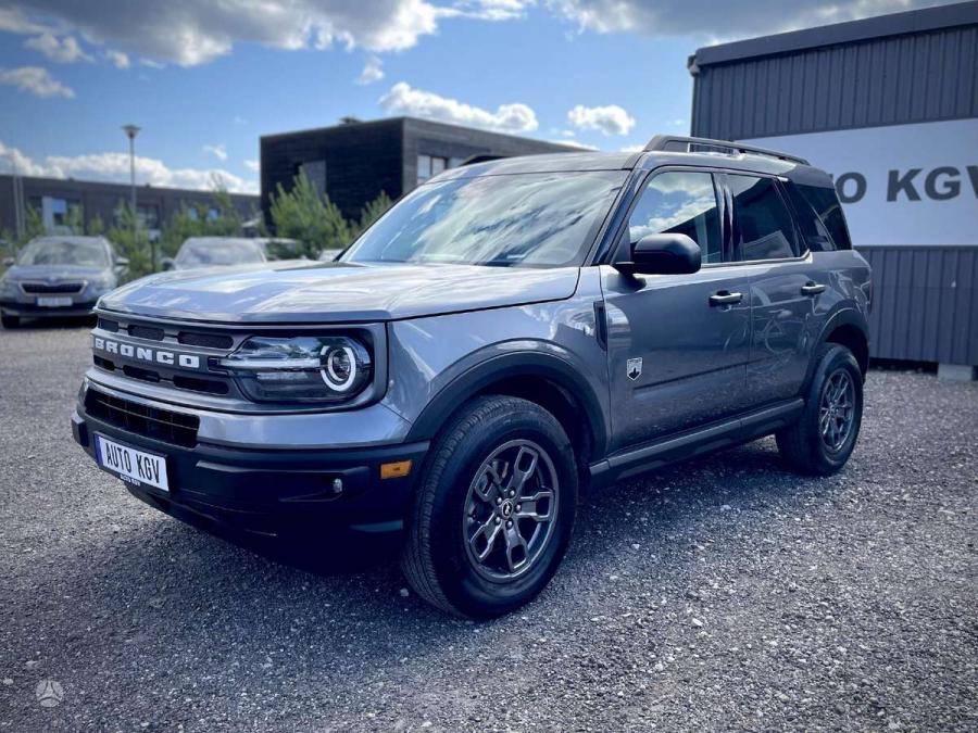 Pelēks Ford Bronco 2022 Viļņa, ar dzinēja tilpumu 1.50 L un nobraukumu 27 tūkst. km par 29999 €, foto 2 vietnē AUTOMOTO.COM.LV