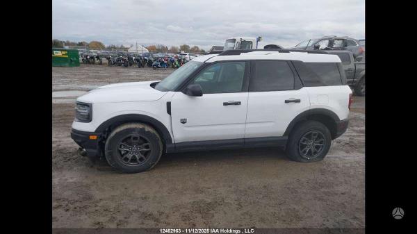 Balts Ford Bronco 2022 Klaipėda, ar dzinēja tilpumu 1.50 L un nobraukumu 52 tūkst. km par 9800 €, foto 3 vietnē AUTOMOTO.COM.LV