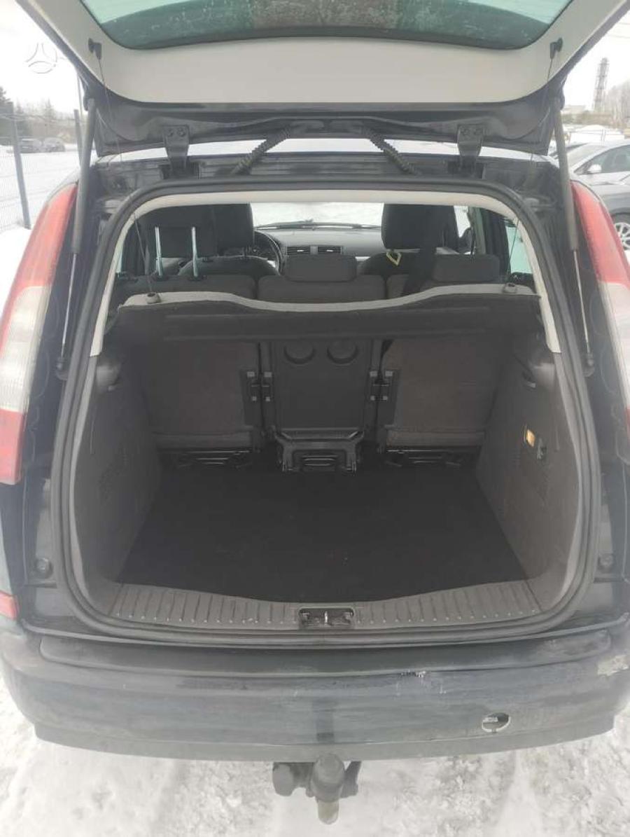 Black Ford C-Max 2005 in Kaunas, with an engine capacity of 1.60 L and mileage of 220 thousand km for 1650 €, photo 12 on AUTOMOTO.COM.LV