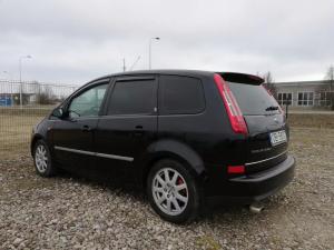 Black Ford C-Max 2005 in Saldus, with an engine capacity of 1.60 L and mileage of 266 thousand km for 1900 €, photo 5 on AUTOMOTO.COM.LV