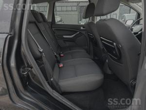 Melns Ford C-Max 2008 Liepāja, ar dzinēja tilpumu 1.60 L un nobraukumu 229 tūkst. km par 3200 €, foto 15 vietnē AUTOMOTO.COM.LV
