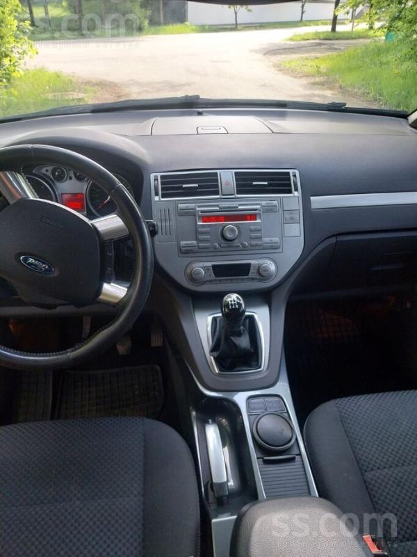 Black Ford C-Max 2009 in Daugavpils, with an engine capacity of 1.80 L and mileage of 242 thousand km for 1700 €, photo 8 on AUTOMOTO.COM.LV