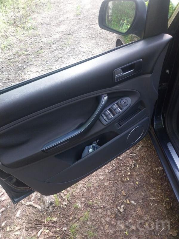 Black Ford C-Max 2009 in Daugavpils, with an engine capacity of 1.80 L and mileage of 242 thousand km for 1700 €, photo 10 on AUTOMOTO.COM.LV