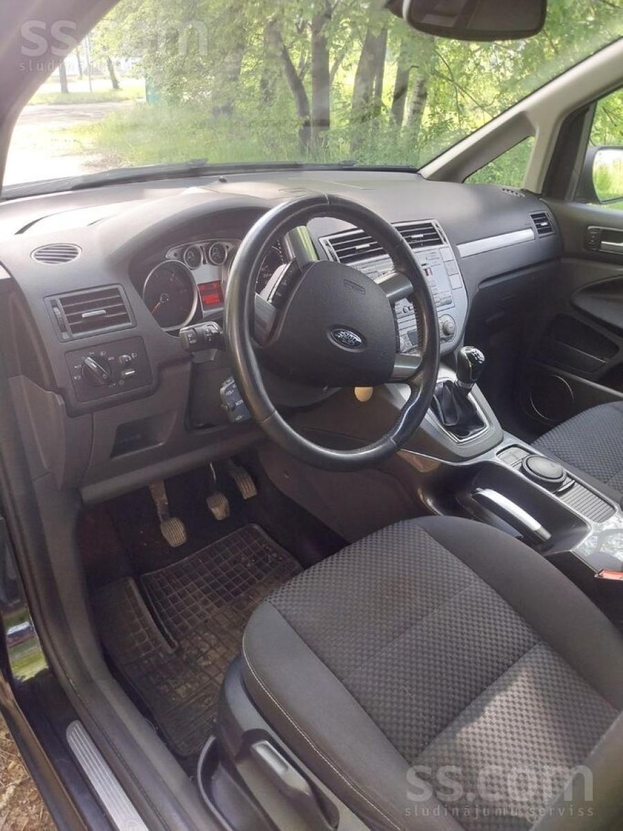 Black Ford C-Max 2009 in Daugavpils, with an engine capacity of 1.80 L and mileage of 242 thousand km for 1700 €, photo 12 on AUTOMOTO.COM.LV
