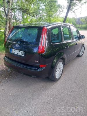 Black Ford C-Max 2009 in Daugavpils, with an engine capacity of 1.80 L and mileage of 242 thousand km for 1700 €, photo 15 on AUTOMOTO.COM.LV