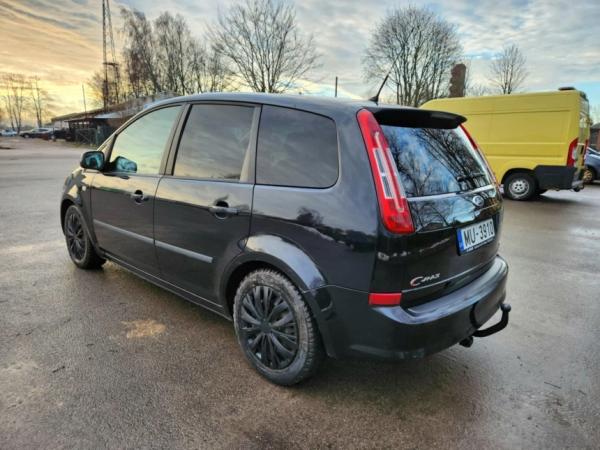 Black Ford C-Max 2009 in Riga, with an engine capacity of 1.60 L and mileage of 250 thousand km for 1700 €, photo 4 on AUTOMOTO.COM.LV