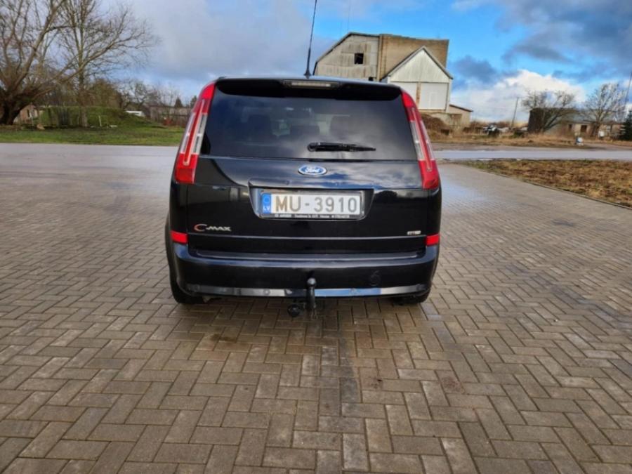 Black Ford C-Max 2009 in Riga, with an engine capacity of 1.60 L and mileage of 250 thousand km for 1700 €, photo 22 on AUTOMOTO.COM.LV