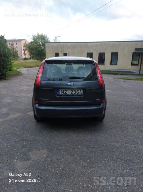 Black Ford C-Max 2010 in Kraslava, with an engine capacity of 1.60 L and mileage of 292 thousand km for 1250 €, photo 4 on AUTOMOTO.COM.LV