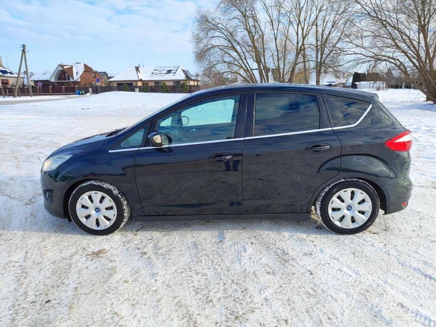 Melns Ford C-Max 2011 Vilkaviškis, ar dzinēja tilpumu 1.56 L un nobraukumu 247 tūkst. km par 3300 €, foto 4 vietnē AUTOMOTO.COM.LV