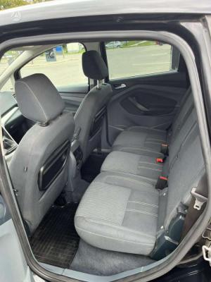 Black Ford C-Max 2011 in Vilnius, with an engine capacity of 1.60 L and mileage of 280 thousand km for 3200 €, photo 6 on AUTOMOTO.COM.LV