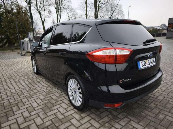 Melns Ford C-Max 2012 Tauragė, ar dzinēja tilpumu 1.60 L un nobraukumu 157 tūkst. km par 4600 €, foto 5 vietnē AUTOMOTO.COM.LV