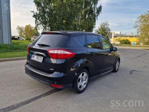 Melns Ford C-Max 2012 Rīga, ar dzinēja tilpumu 1.60 L un nobraukumu 195 tūkst. km par 2490 €, foto 4 vietnē AUTOMOTO.COM.LV
