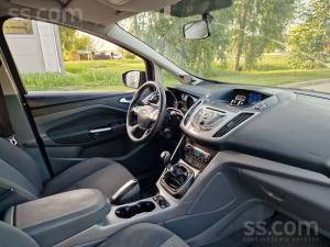 Melns Ford C-Max 2012 Rīga, ar dzinēja tilpumu 1.60 L un nobraukumu 195 tūkst. km par 2490 €, foto 8 vietnē AUTOMOTO.COM.LV