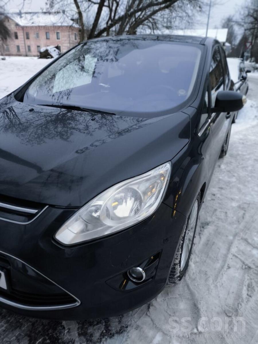 Black Ford C-Max 2013 in Riga, with an engine capacity of 1.60 L and mileage of 306 thousand km for 4600 €, photo 1 on AUTOMOTO.COM.LV