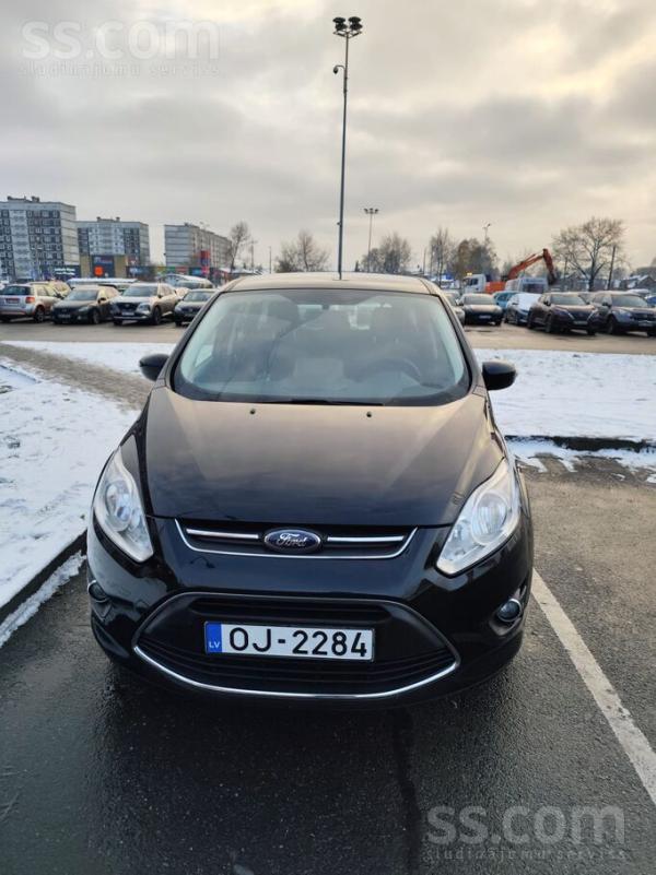 Black Ford C-Max 2014 in Riga, with an engine capacity of 1.60 L and mileage of 200 thousand km for 4500 €, photo 1 on AUTOMOTO.COM.LV