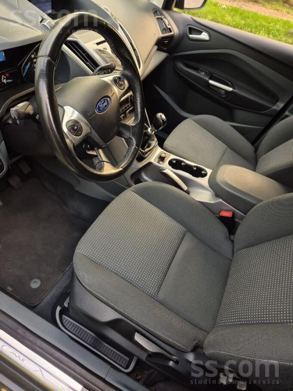 Black Ford C-Max 2014 in Jelgava, with an engine capacity of 1.60 L and mileage of 188 thousand km for 5550 €, photo 5 on AUTOMOTO.COM.LV