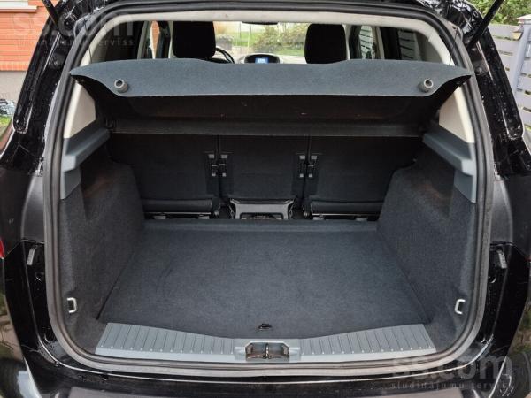 Black Ford C-Max 2014 in Jelgava, with an engine capacity of 1.60 L and mileage of 188 thousand km for 5550 €, photo 11 on AUTOMOTO.COM.LV